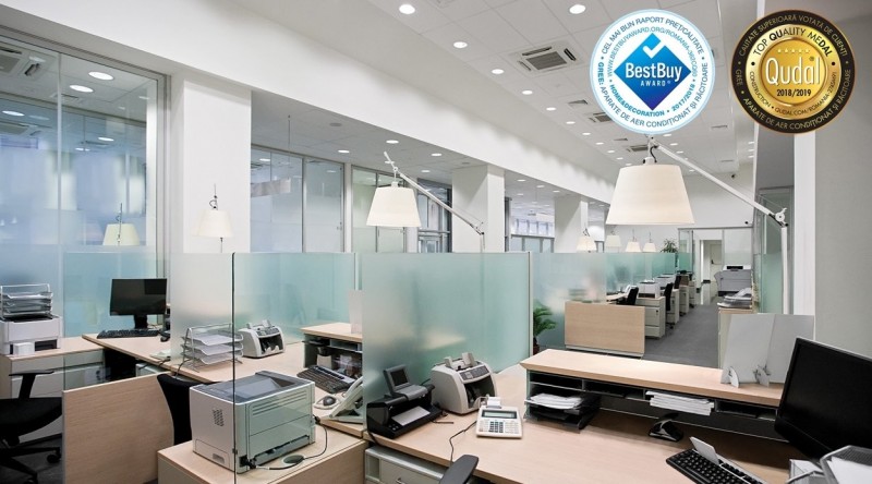 Commercial type Gree Cassette 36000 BTU (R32) - 380V | DTN Group ...